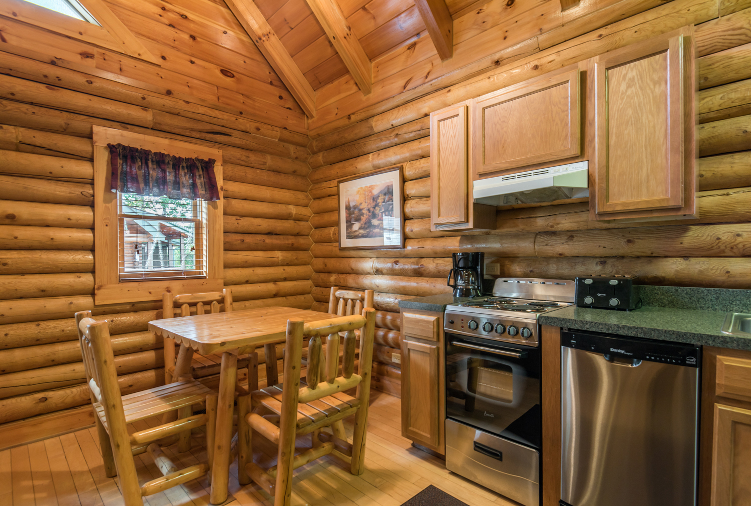 Pin Oak | Travel Advantage Network