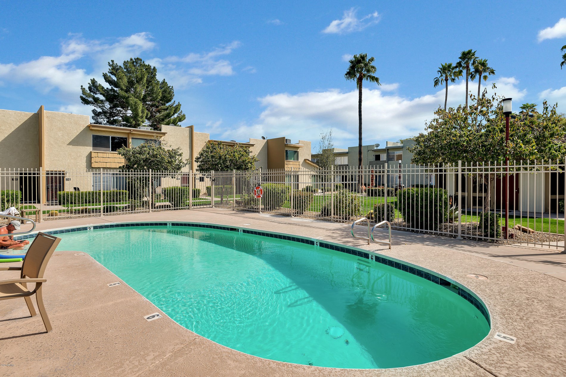 Camelback House Condominiums | Travel Advantage Network