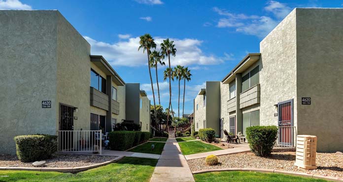 Camelback House Condominiums | Travel Advantage Network