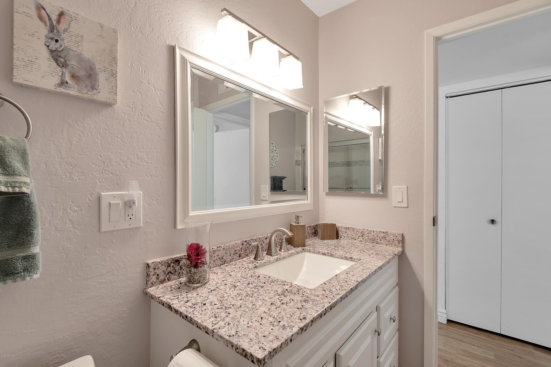 Camelback House Condominiums | Travel Advantage Network