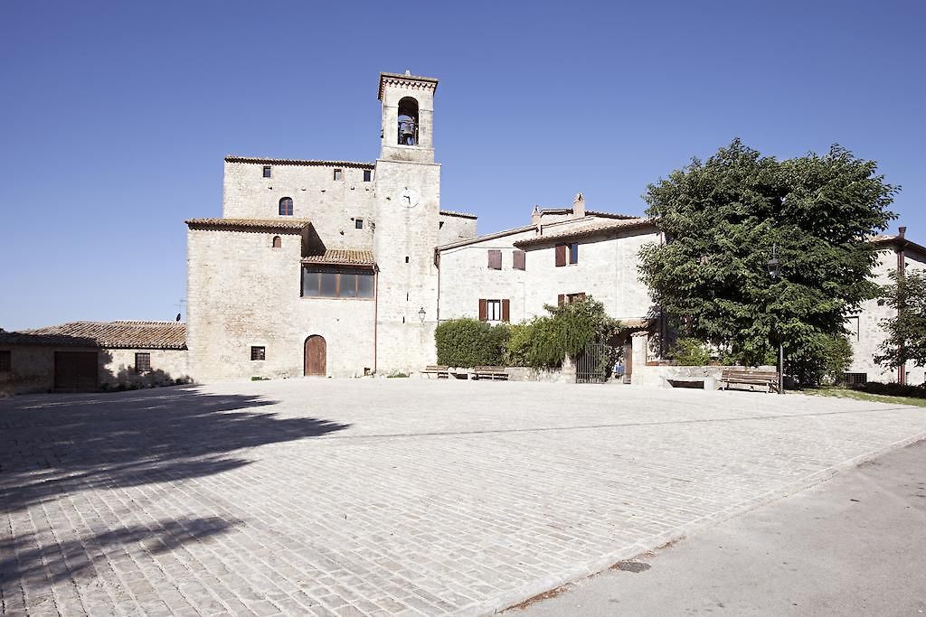 Castello Izzalini Todi Resort | Travel Advantage Network